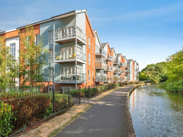 Apartment to rent in The Lane, Worcester, Worcestershire, WR1 | Leaders
