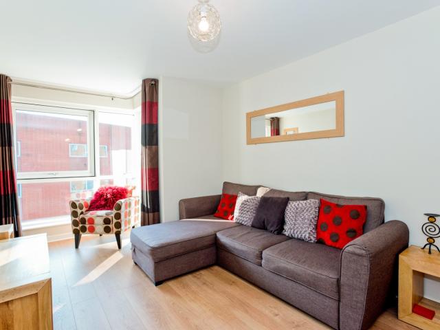 Apartment to rent in The Roundhouse, Gunwharf Quays, Portsmouth, PO1 | Leaders