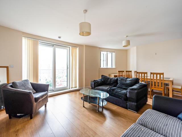 Apartment to rent in The Roundhouse, Gunwharf Quays, Portsmouth, PO1 | Leaders