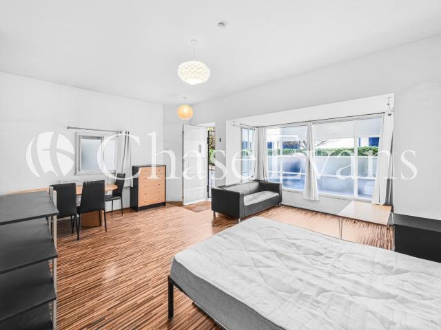 apartment to rent in the water gardens northey street limehouse london e14