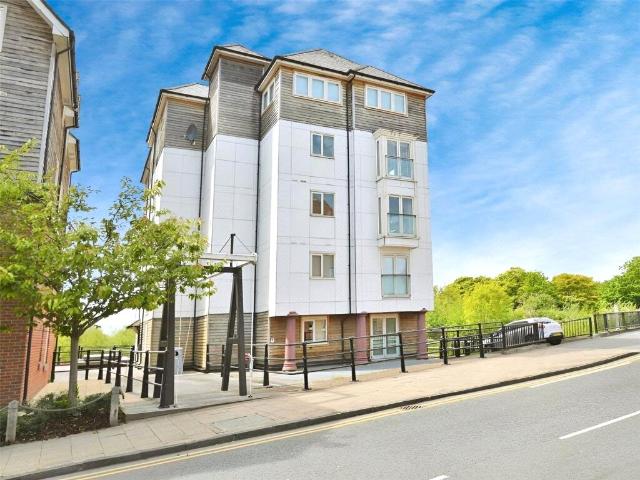 Apartment to rent in The Wharf, New Crane Street, Chester, CH1 | Leaders