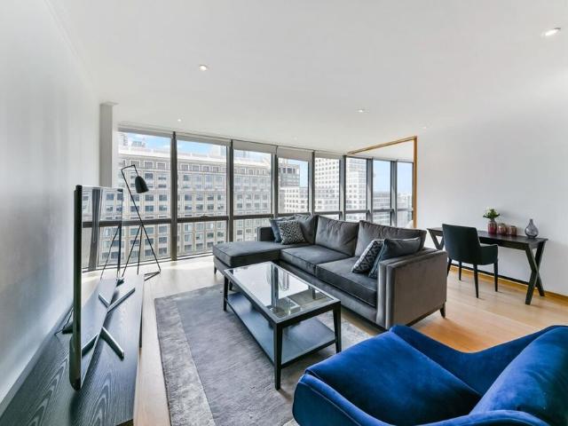 Apartment to rent in West India Quay E14