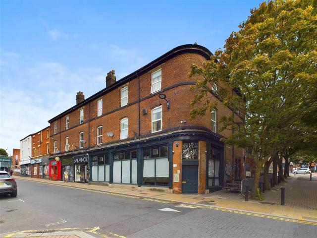 apartment to rent in Westhill Lane, Sheffield