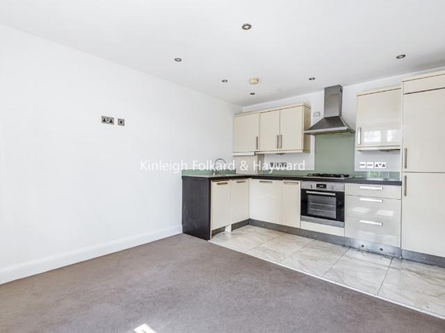 apartment to rent in Westmoreland Road, Bromley, Kent, BR2