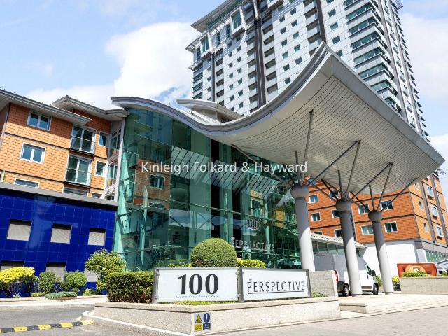 apartment to rent in Westminster Bridge Road, London, SE1