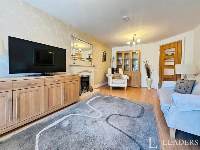 Apartment to rent in White Hart Lane, Romford, RM7 | Leaders