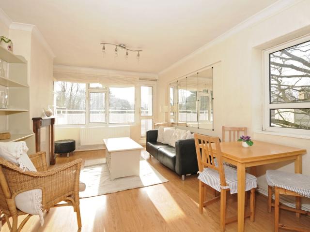 apartment to rent in Windlesham Grove, Southfields, London, SW19