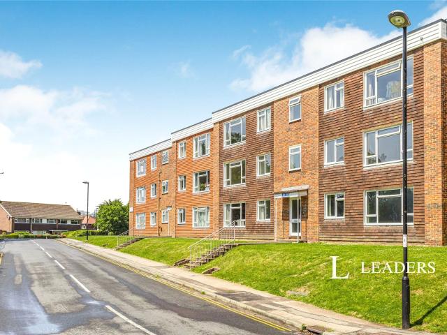 Apartment to rent in Wolstonbury Court, Burgess Hill, West Sussex, RH15 | Leaders