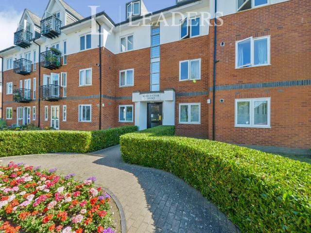 Apartment to rent in Worcester Court, Park View Close, St. Albans, AL1 | Leaders