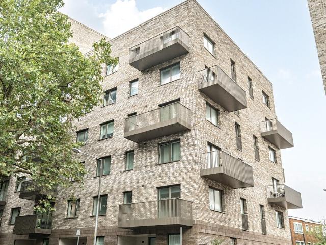apartment to rent in Abbey Road, Barking, IG11