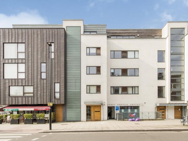 apartment to rent in Abbey Road, St Johns Wood, London, NW8