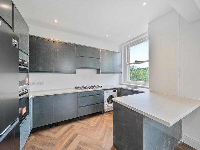 apartment to rent in Aberdeen Terrace, Blackheath, London, SE3