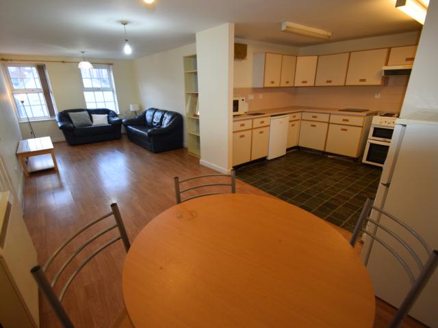 apartment to rent in Akhtar House 131/135 Oxford Road, Manchester, M1 7DY