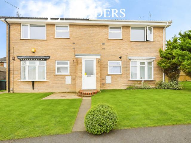 Apartment to rent in Almond Rise, Forest Town, Mansfield, NG19 | Leaders
