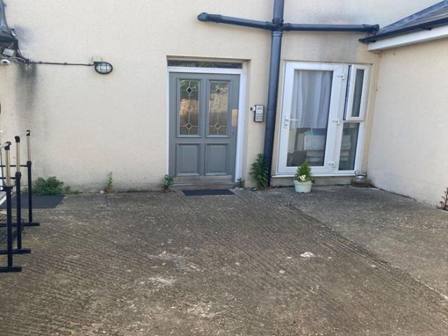 apartment to rent in Albert Road, St. Mary Cray, Orpington, BR5