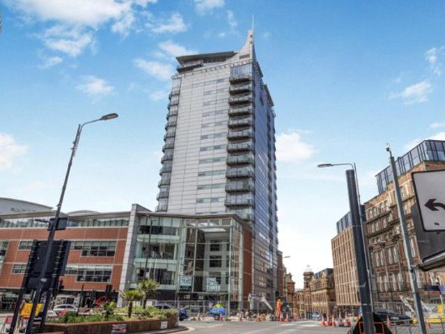 Apartment to rent in Albion Street, Leeds, West Yorkshire, LS2 | Leaders