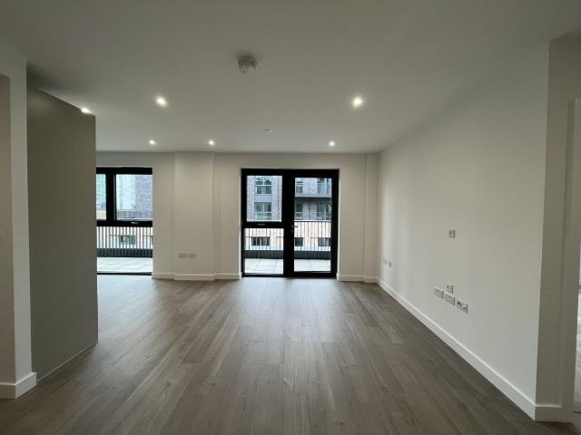 apartment to rent in Anax Street, London, N4