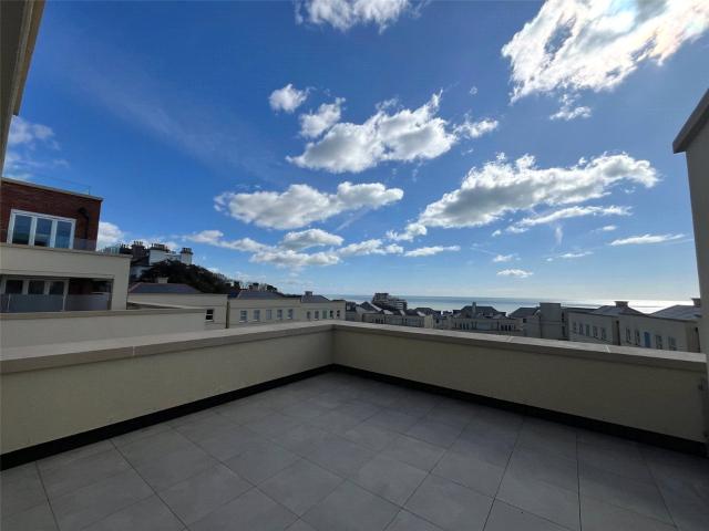 Apartment to rent in Archery Gardens, St. Leonards on Sea, East Sussex, TN38 | Leaders