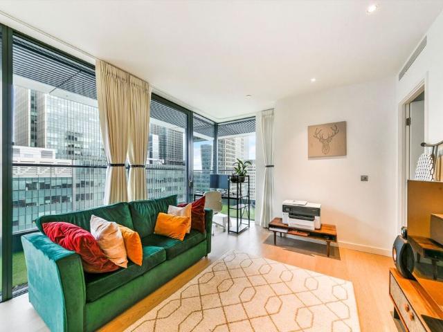 Apartment to rent in Bagshaw Building E14