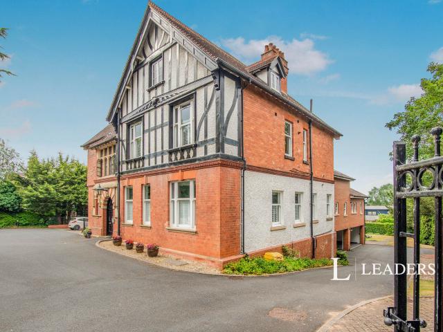 Apartment to rent in Battenhall Lodge, 60 Battenhall Road, Worcester, WR5 | Leaders
