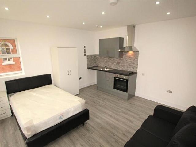 Apartment To Rent In Beacon House, Forest Road, Loughborough, LE11