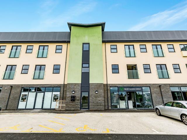 Apartment to rent in Bodmin Place, Broughton, Milton Keynes, Buckinghamshire, MK10 | Leaders