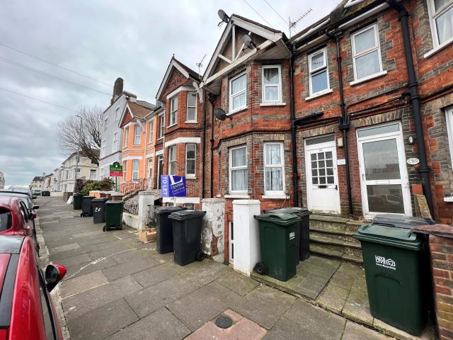 Apartment to rent in Bourne Street, Eastbourne, BN21 | Leaders