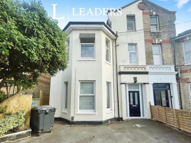 Apartment to rent in Bournemouth, BH1 | Leaders