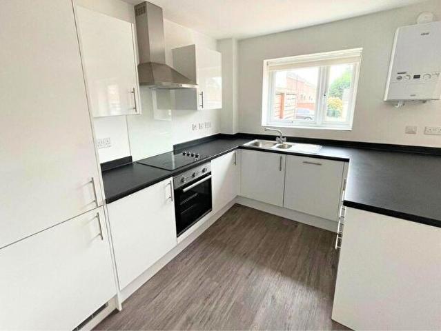 Apartment To Rent In Blanchfort Close, Tile Hill, Coventry, West Midlands, CV4