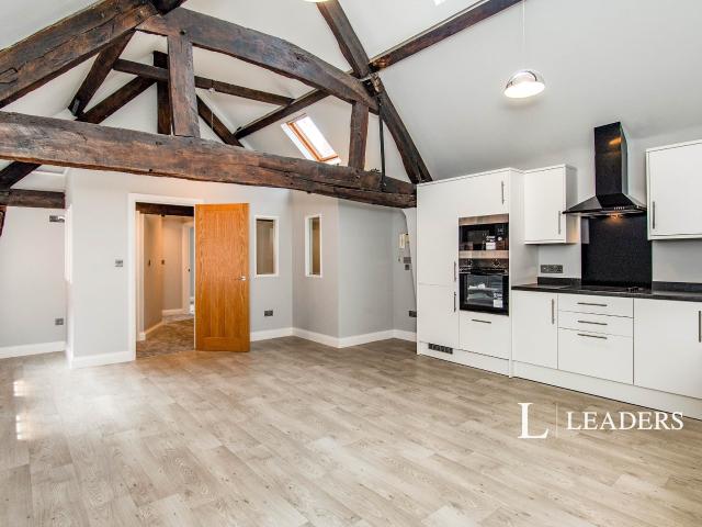 Apartment to rent in Broad Street, Worcester, WR1 | Leaders