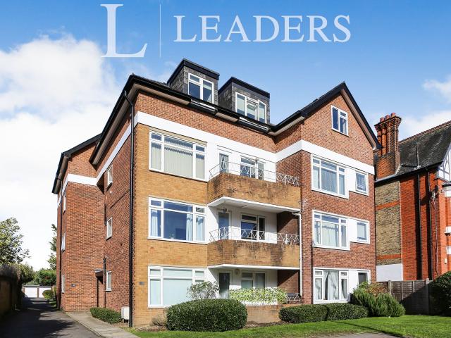 Apartment to rent in Bromley Road, Beckenham, BR3 | Leaders