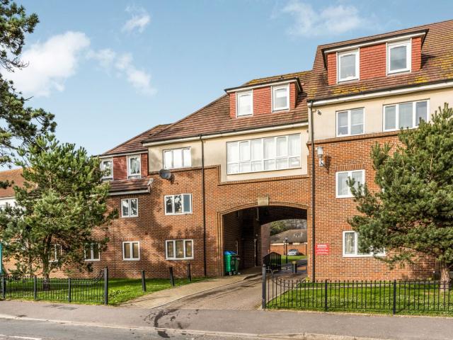 Apartment to rent in Brookvale Road, Southampton, SO17 | Leaders