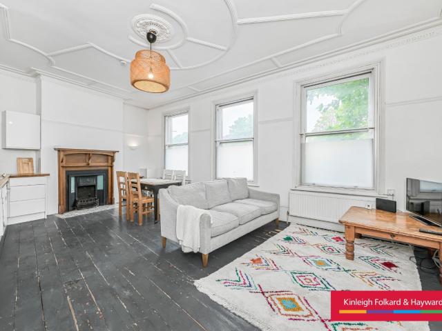 apartment to rent in Brixton Hill, London, SW2