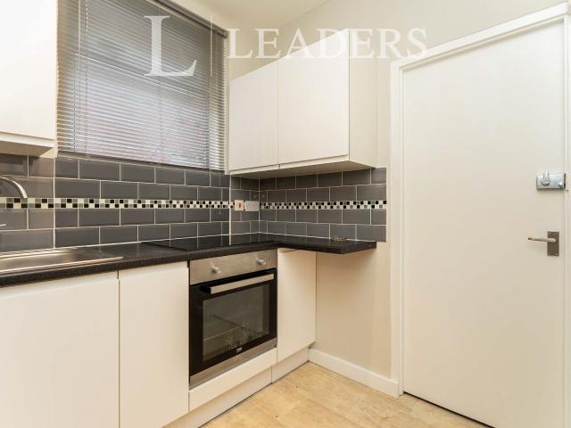 Apartment to rent in Bridge Road, Southampton, SO19 | Leaders