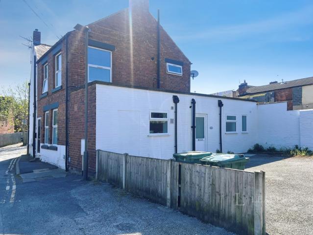 Apartment to rent in Bridle Lane, Ripley, DE5 | Leaders