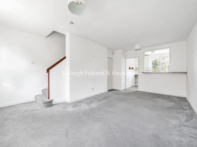 apartment to rent in Briston Grove, London, N8