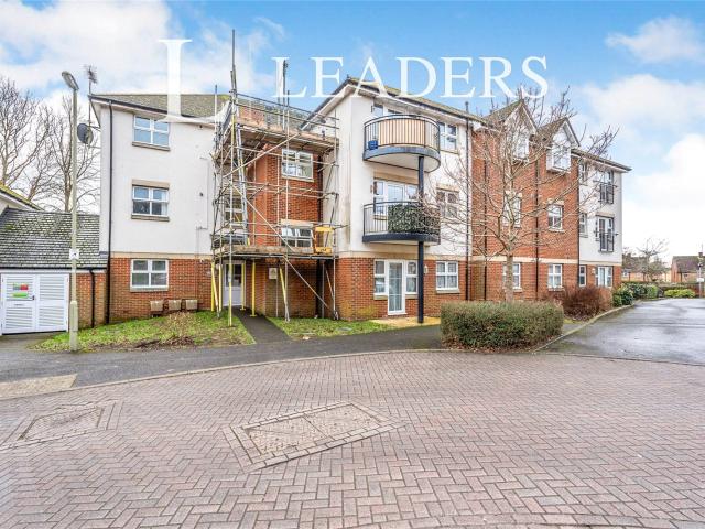 Apartment to rent in Camborne Close, Bishopstoke, Eastleigh, Hampshire, SO50 | Leaders