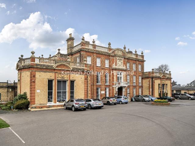 apartment to rent in Camden Park Road, Chislehurst, BR7