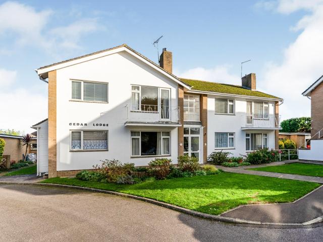 Apartment to rent in Cedar Lodge, Cudlow Garden, Rustington, BN16 | Leaders