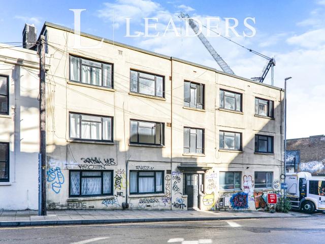 Apartment to rent in Cheapside, Brighton, East Sussex, BN1 | Leaders