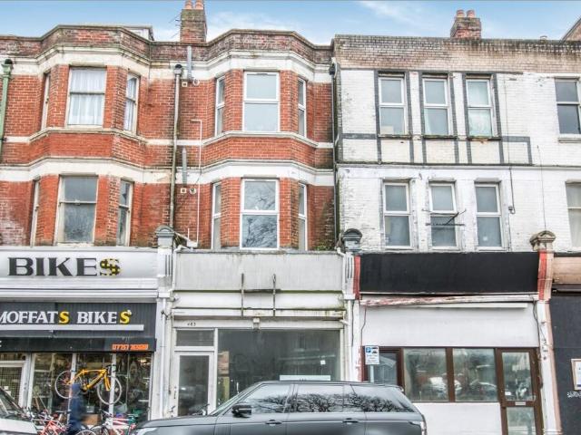 Apartment to rent in Christchurch Road, Bournemouth, BH1 | Leaders