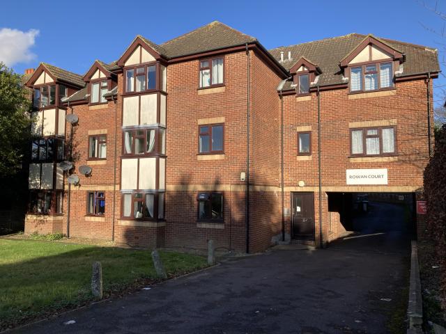 Apartment to rent in Cobden Avenue, Southampton, SO18 | Leaders