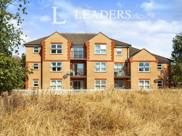 Apartment to rent in College Fields, Woodhead Drive, Cambridge, CB4 | Leaders
