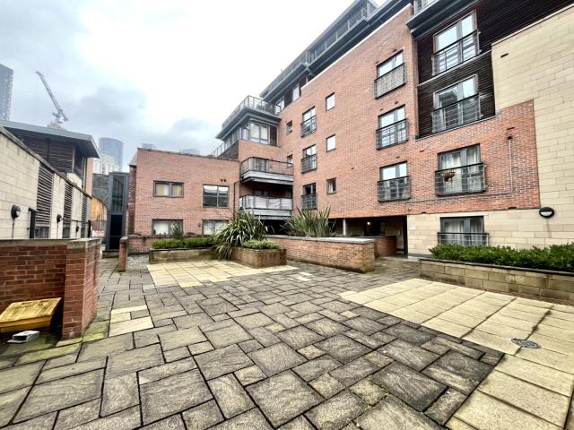 apartment to rent in Collier Street, Manchester, M3 4NA