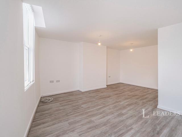 Apartment to rent in County Road, Walton, Liverpool, L4 | Leaders