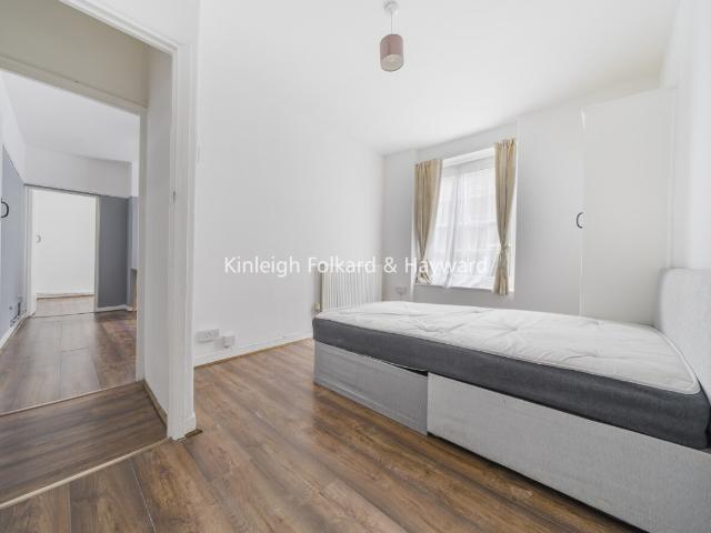 apartment to rent in Clayton Street, London, SE11