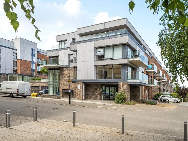 Apartment to rent in Darlington House, Merlin Drive, Peterborough, Cambridgeshire, PE2 | Leaders