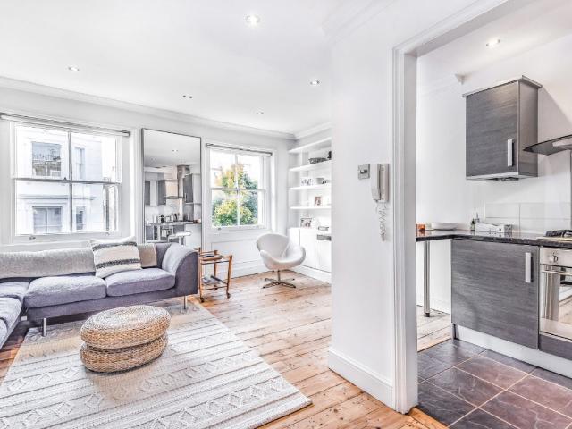 apartment to rent in Dawson Place, Bayswater, London, W2