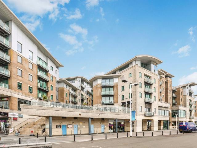 Apartment to rent in Dolphin Quays, The Quay, Poole, BH15 | Leaders