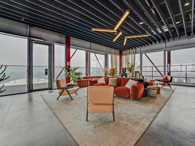 Apartment to rent in Douglass Tower, Goodluck Hope Walk, E14